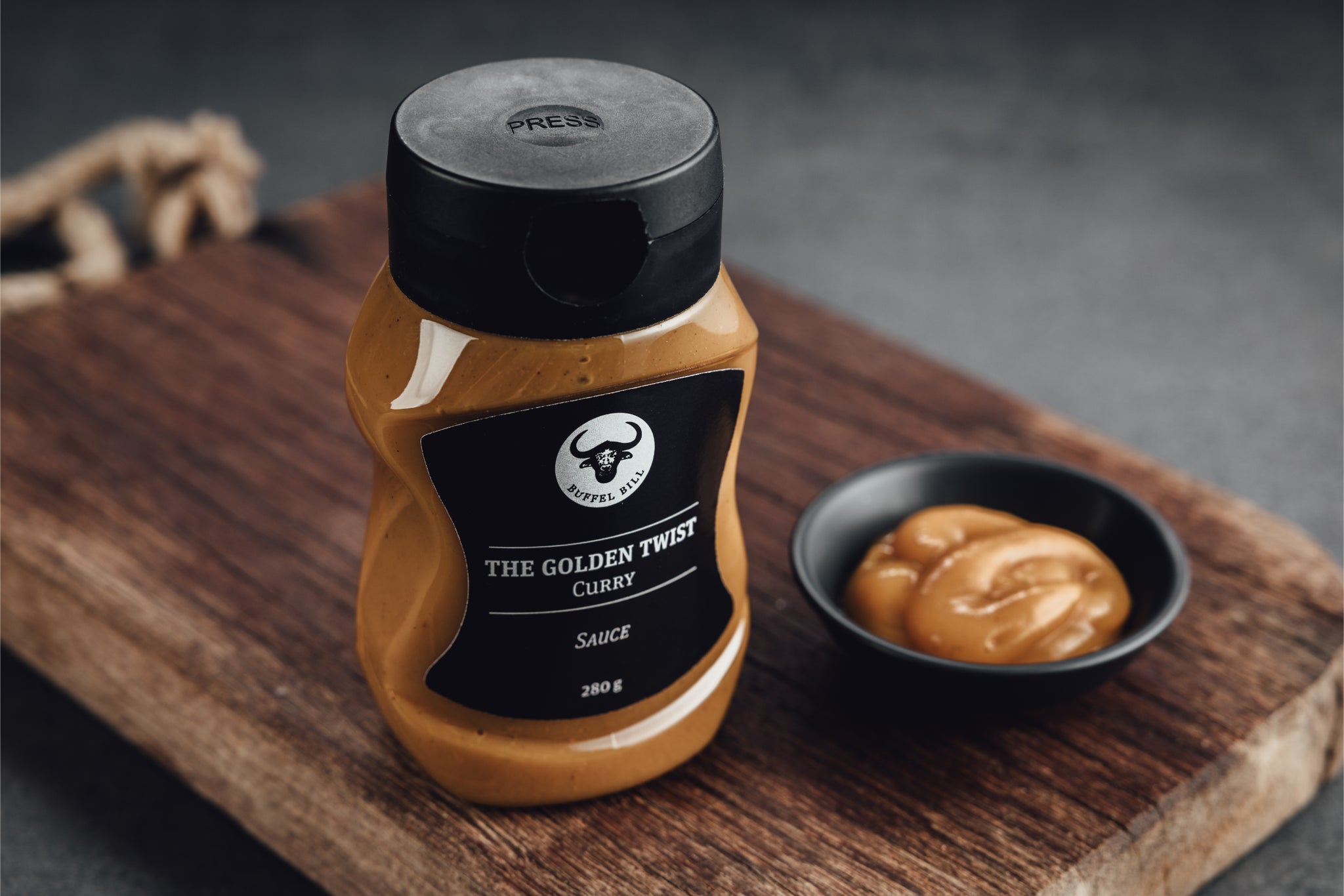 The Golden Twist | Curry Sauce